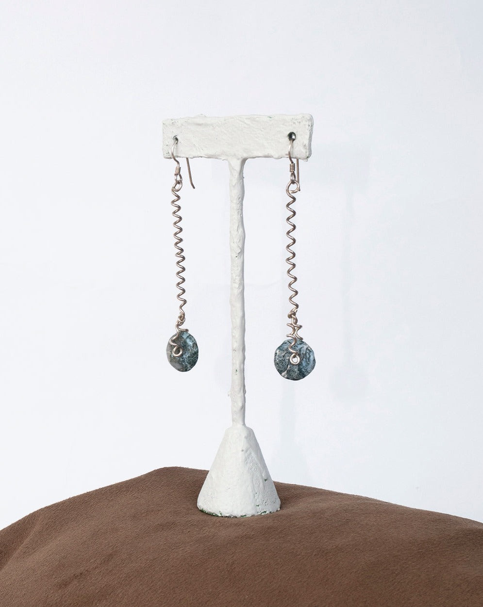 OLD JEWELRY STORE - vintage and original jewelry in New York City